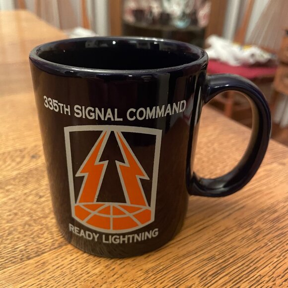 Dining | Vintage 335th Signal Command Ready Lightning Us Army Blue ...
